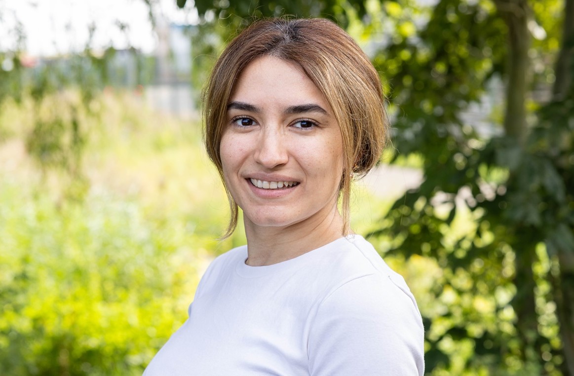 Berivan Yildiz - Agora